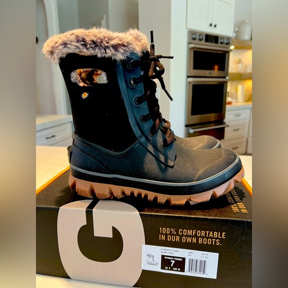 Bogs | Shoes | Bog Boots Arcada Size 7 | Poshmark